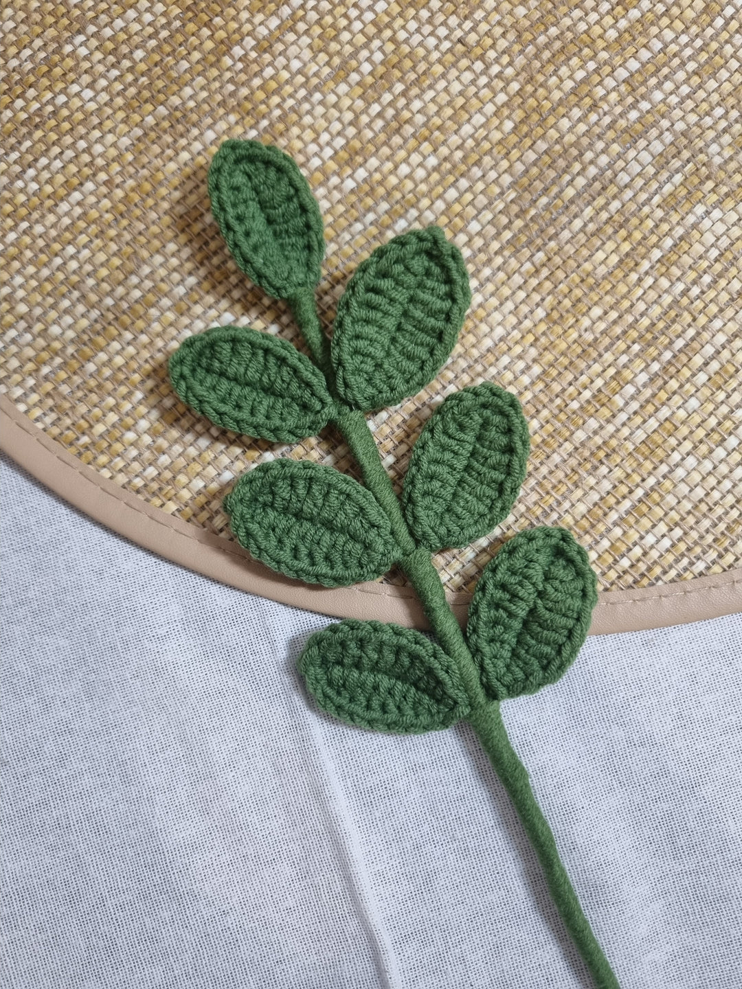 Single flower-Leaf – YJ Vega Studio